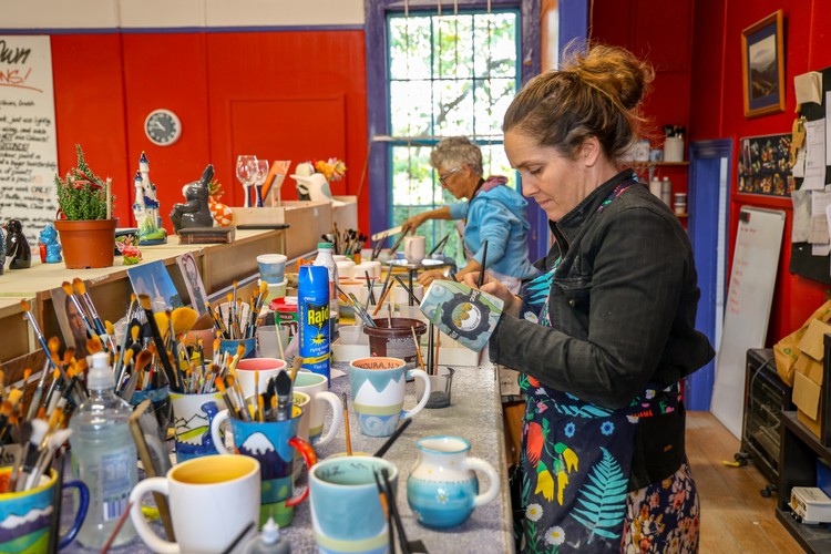Paint Your Own Ceramic Art! Kitchenware, Garden art nicknaks - Hamilton ...